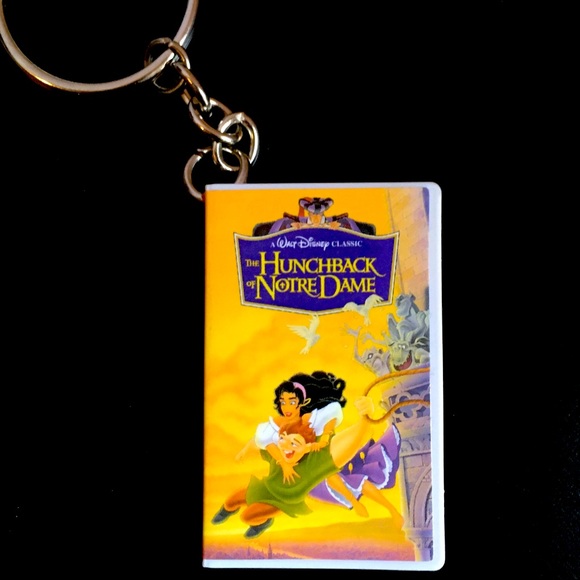Disney | Accessories | Nwot Rare Disney Hunchback Of Notre Dame Vhs ...